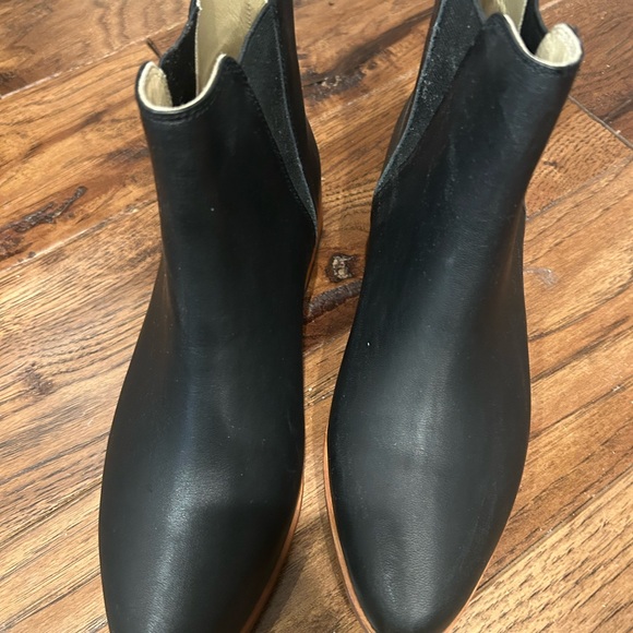 Nisolo | Shoes | Nisolo Black Leather Ankle Boots | Poshmark